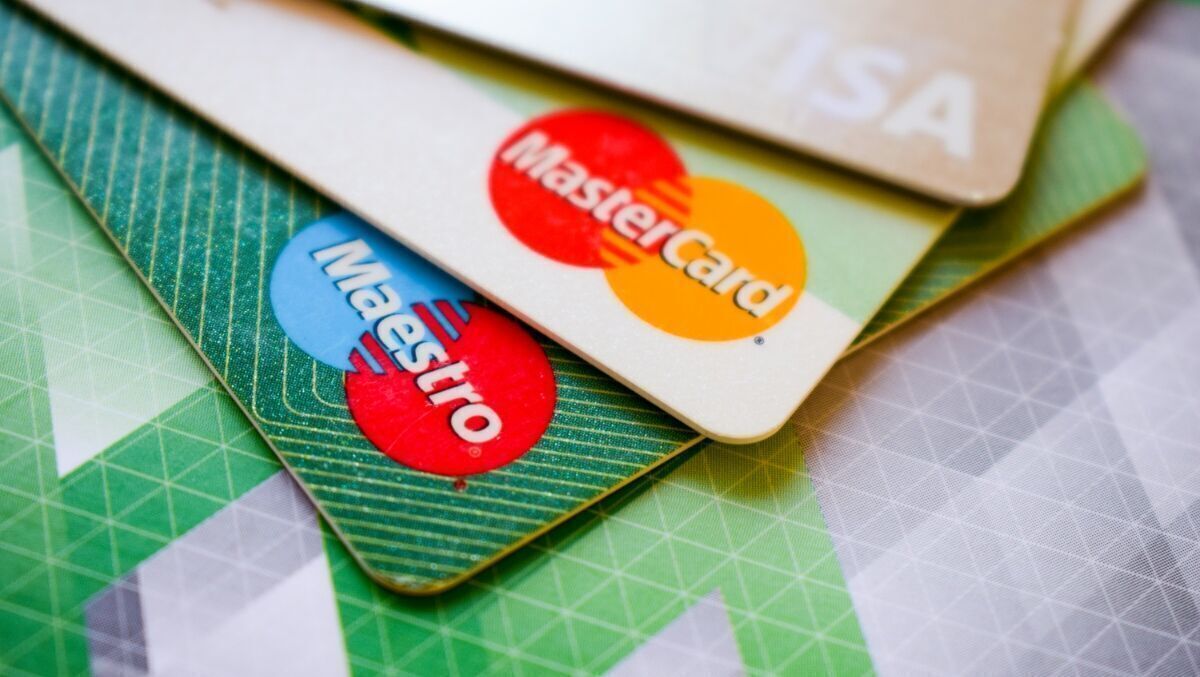 Girocard ohne Maestro: Was sich für Bankkunden ändert und was nicht | W&V Girocard ohne Maestro: Was sich für Bankkunden ändert und was nicht | W&V