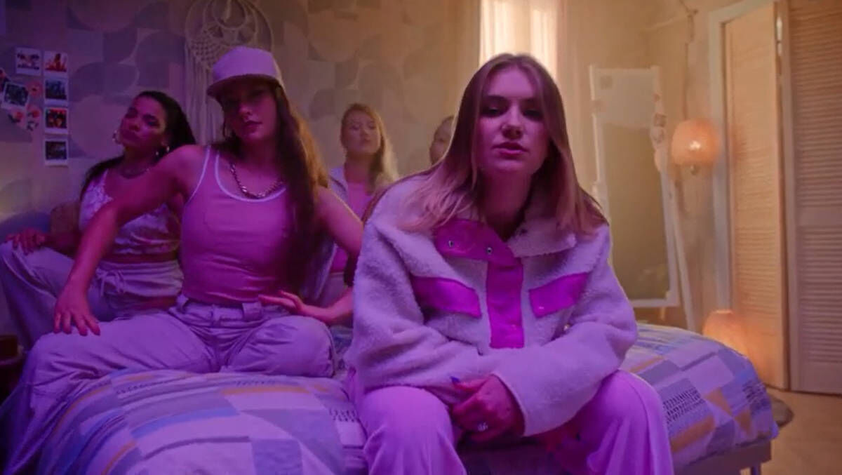 Ohrwurm-Gefahr: Scholz&Friends inszeniert Uber Eats mit Dilla-Song | W&V Ohrwurm-Gefahr: Scholz&Friends inszeniert Uber Eats mit Dilla-Song | W&V